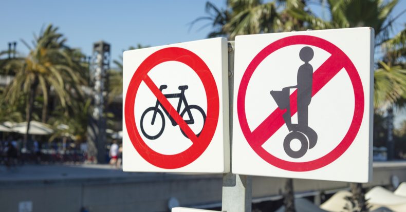 No Bike Sign - Perez Parras Economistas y Abogados